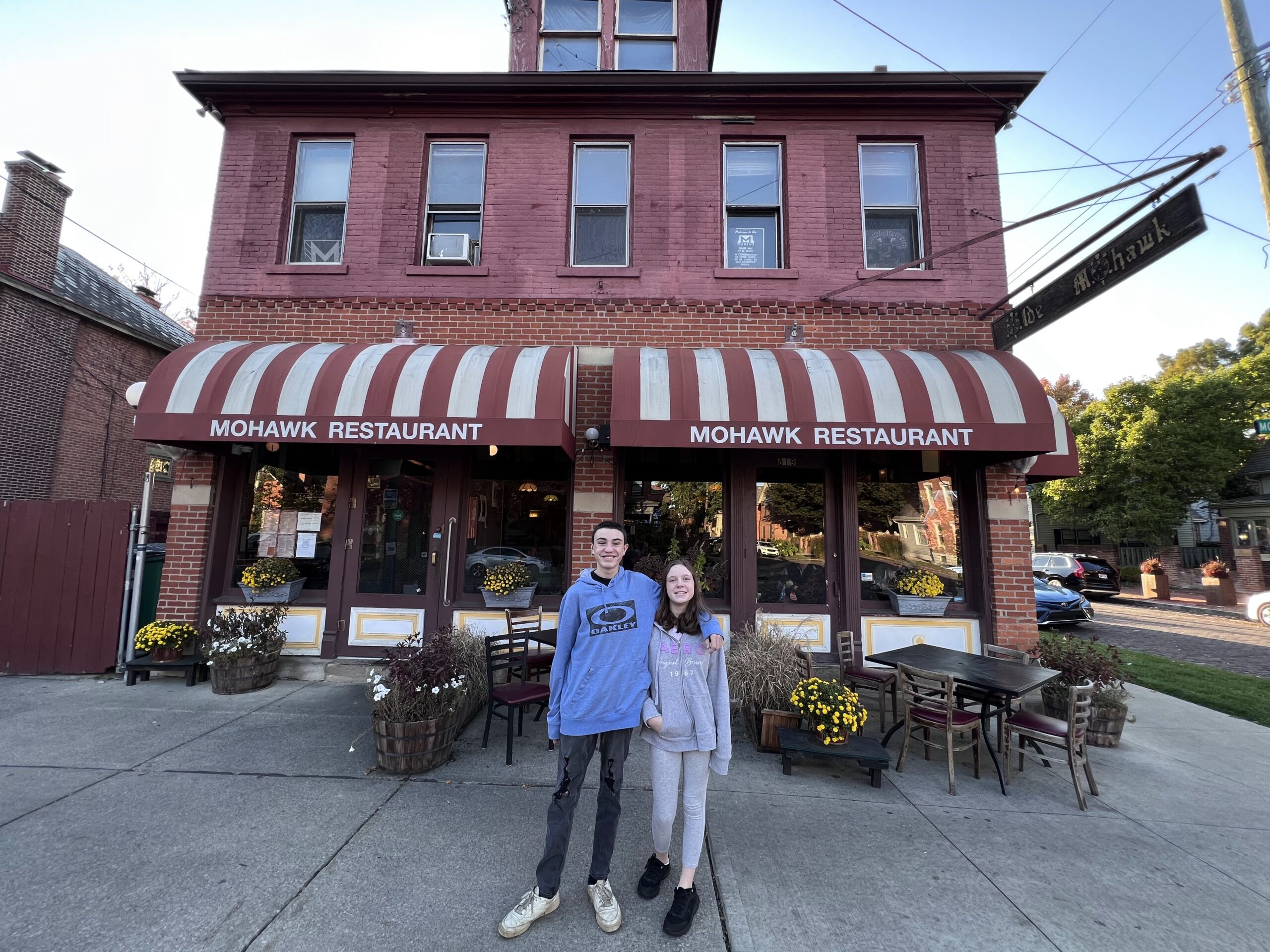 The Old Mohawk - Dining With Dad